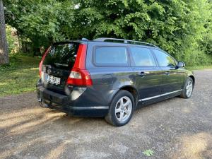 Grey Volvo V70 2009 in Riga, with an engine capacity of 2.40 L and mileage of 0 thousand km for 3800 €, photo 7 on AUTOMOTO.COM.LV