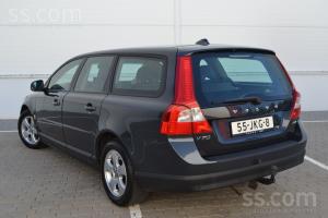 Pelēks Volvo V70 2009 Rīga, ar dzinēja tilpumu 2.40 L un nobraukumu 0 tūkst. km par 4950 €, foto 4 vietnē AUTOMOTO.COM.LV