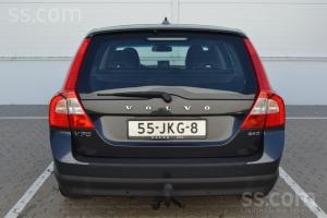 Pelēks Volvo V70 2009 Rīga, ar dzinēja tilpumu 2.40 L un nobraukumu 0 tūkst. km par 4950 €, foto 5 vietnē AUTOMOTO.COM.LV