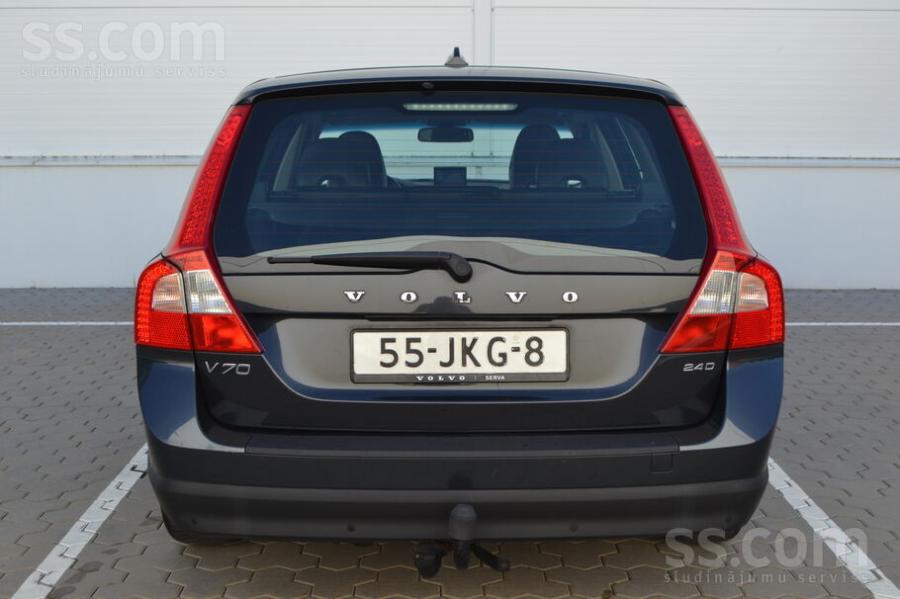 Pelēks Volvo V70 2009 Rīga, ar dzinēja tilpumu 2.40 L un nobraukumu 0 tūkst. km par 4950 €, foto 5 vietnē AUTOMOTO.COM.LV