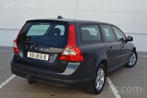 Pelēks Volvo V70 2009 Rīga, ar dzinēja tilpumu 2.40 L un nobraukumu 0 tūkst. km par 4950 €, foto 6 vietnē AUTOMOTO.COM.LV
