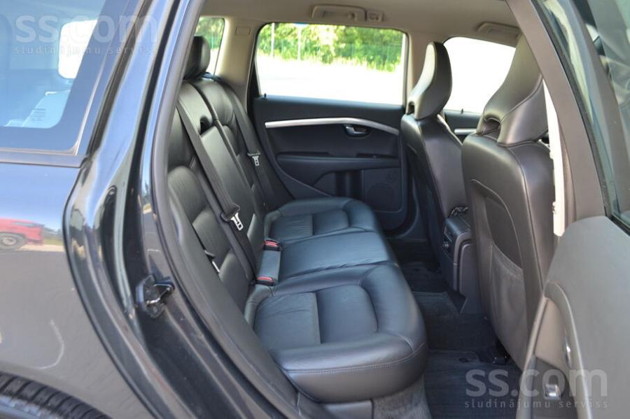 Pelēks Volvo V70 2009 Rīga, ar dzinēja tilpumu 2.40 L un nobraukumu 0 tūkst. km par 4950 €, foto 12 vietnē AUTOMOTO.COM.LV