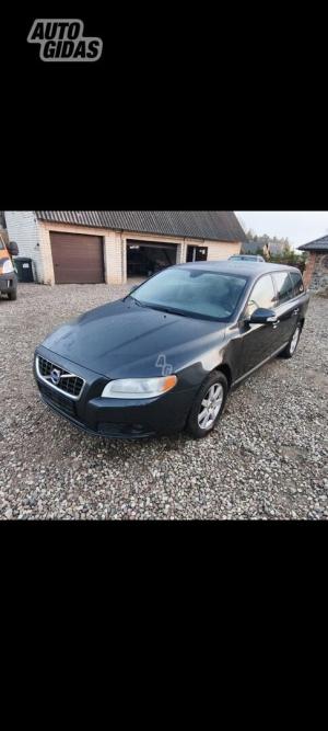 Grey Volvo V70 2009 in Sakiai, with an engine capacity of 2.40 L and mileage of 400 thousand km for 1850 €, photo  on AUTOMOTO.COM.LV