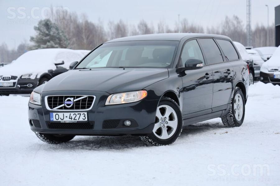 Pelēks Volvo V70 2009 Jelgava, ar dzinēja tilpumu 2.40 L un nobraukumu 0 tūkst. km par 5650 €, foto 1 vietnē AUTOMOTO.COM.LV