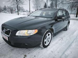 Pelēks Volvo V70 2009 Viļņa, ar dzinēja tilpumu 2.40 L un nobraukumu 294 tūkst. km par 3650 €, foto  vietnē AUTOMOTO.COM.LV