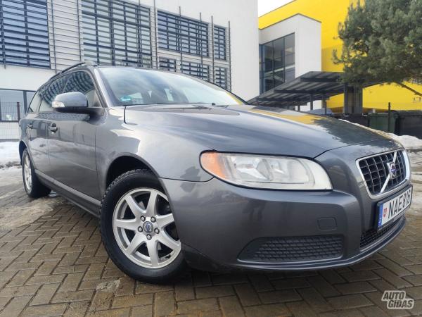 Pelēks Volvo V70 2009 Viļņa, ar dzinēja tilpumu 2.00 L un nobraukumu 273 tūkst. km par 4200 €, foto 1 vietnē AUTOMOTO.COM.LV