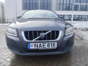 Pelēks Volvo V70 2009 Viļņa, ar dzinēja tilpumu 2.00 L un nobraukumu 273 tūkst. km par 4200 €, foto 3 vietnē AUTOMOTO.COM.LV