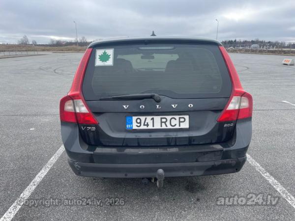 Pelēks Volvo V70 2009 Tallina, ar dzinēja tilpumu 2.00 L un nobraukumu 310 tūkst. km par 3500 €, foto 3 vietnē AUTOMOTO.COM.LV
