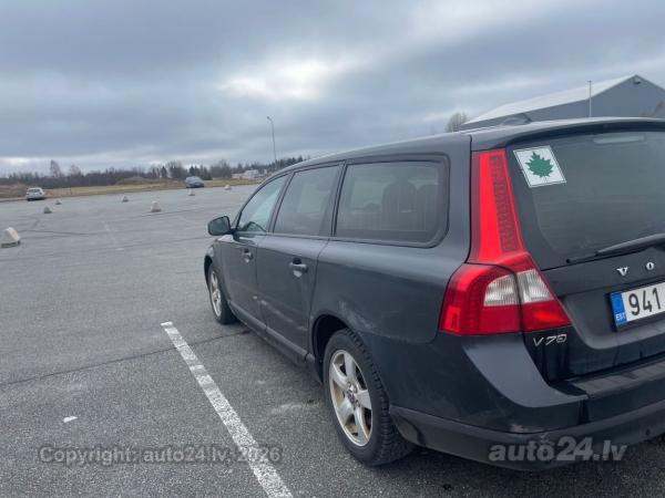 Pelēks Volvo V70 2009 Tallina, ar dzinēja tilpumu 2.00 L un nobraukumu 310 tūkst. km par 3500 €, foto 6 vietnē AUTOMOTO.COM.LV