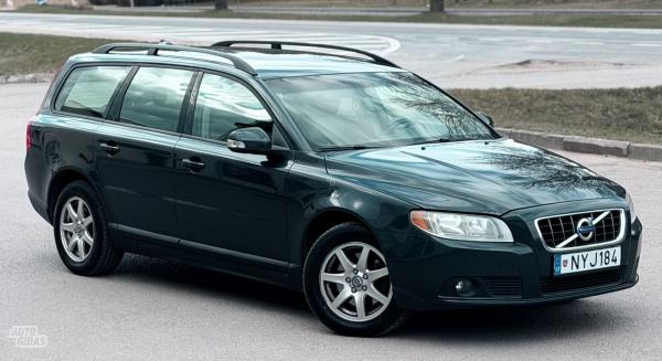Pelēks Volvo V70 2009 Radviliškis, ar dzinēja tilpumu 2.00 L un nobraukumu 400 tūkst. km par 3750 €, foto 6 vietnē AUTOMOTO.COM.LV