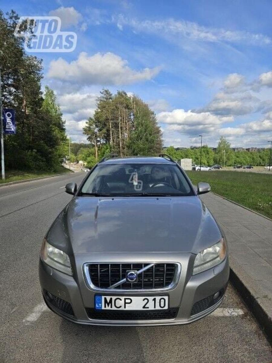Pelēks Volvo V70 2009 Viļņa, ar dzinēja tilpumu 2.40 L un nobraukumu 399 tūkst. km par 2300 €, foto 8 vietnē AUTOMOTO.COM.LV
