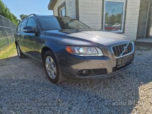 Pelēks Volvo V70 2009 Tartu, ar dzinēja tilpumu 2.40 L un nobraukumu 275 tūkst. km par 6690 €, foto 5 vietnē AUTOMOTO.COM.LV