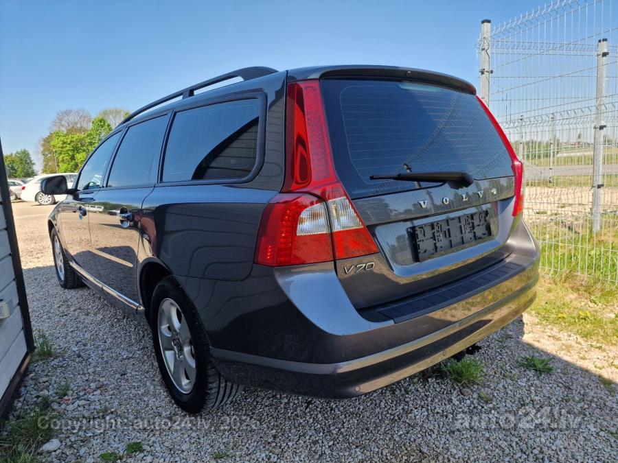 Pelēks Volvo V70 2009 Tartu, ar dzinēja tilpumu 2.40 L un nobraukumu 275 tūkst. km par 6690 €, foto 6 vietnē AUTOMOTO.COM.LV