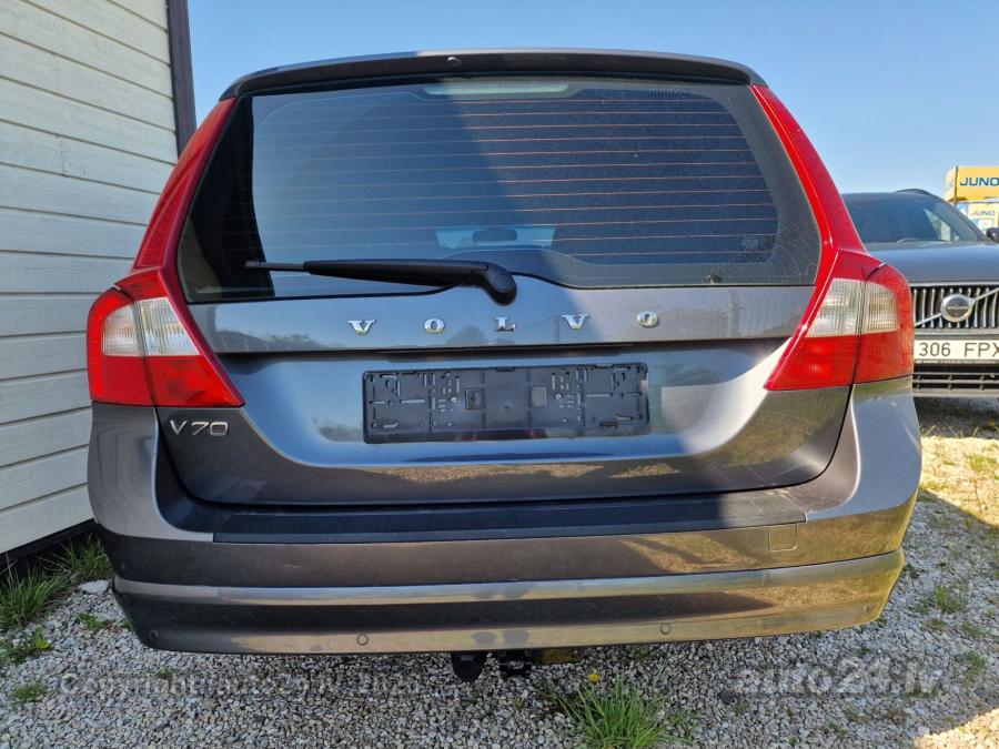 Pelēks Volvo V70 2009 Tartu, ar dzinēja tilpumu 2.40 L un nobraukumu 275 tūkst. km par 6690 €, foto 7 vietnē AUTOMOTO.COM.LV