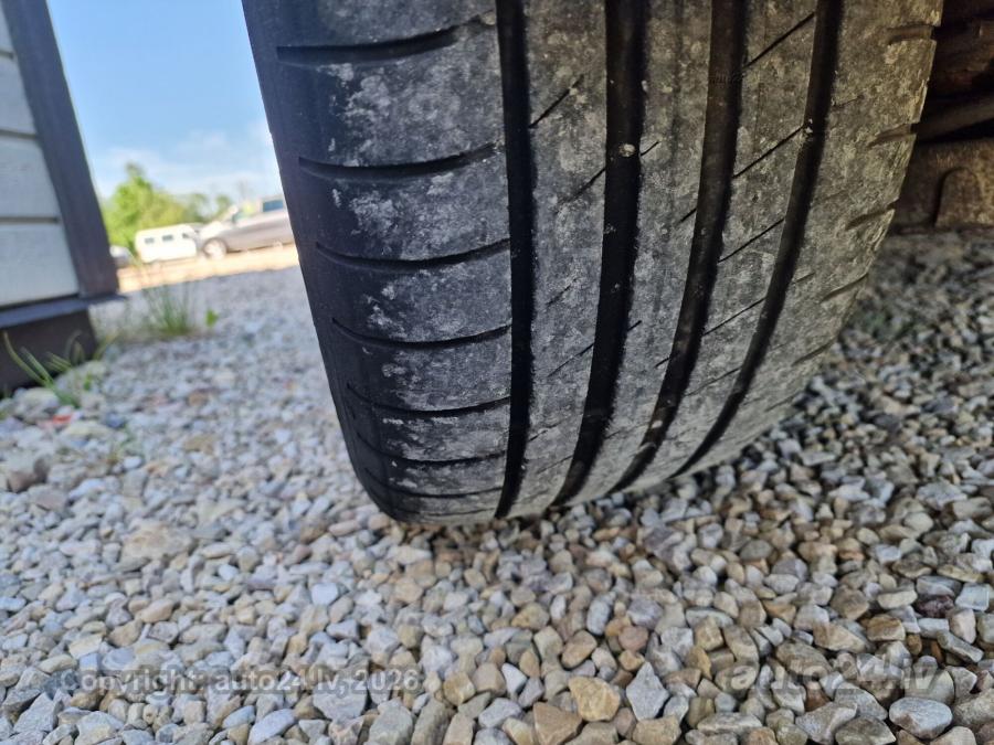 Pelēks Volvo V70 2009 Tartu, ar dzinēja tilpumu 2.40 L un nobraukumu 275 tūkst. km par 6690 €, foto 10 vietnē AUTOMOTO.COM.LV
