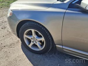 Серый Вольво В70 2009 в Елгава, объемом двигателя 2.40 л и пробегом 355 тыс. км за 4000 €, фото 9 на AUTOMOTO.COM.LV