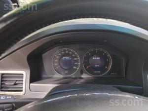 Серый Вольво В70 2009 в Елгава, объемом двигателя 2.40 л и пробегом 355 тыс. км за 4000 €, фото 12 на AUTOMOTO.COM.LV