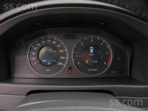 Grey Volvo V70 2009 in Riga, with an engine capacity of 2.40 L and mileage of 0 thousand km for 4850 €, photo 13 on AUTOMOTO.COM.LV