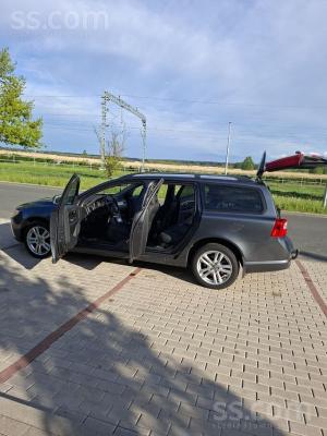 Pelēks Volvo V70 2009 Jūrmala, ar dzinēja tilpumu 2.40 L un nobraukumu 309 tūkst. km par 4950 €, foto 6 vietnē AUTOMOTO.COM.LV