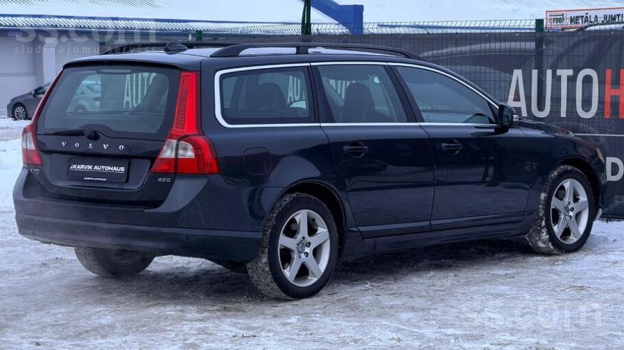 Pelēks Volvo V70 2009 Liepāja, ar dzinēja tilpumu 2.00 L un nobraukumu 314 tūkst. km par 3950 €, foto 5 vietnē AUTOMOTO.COM.LV