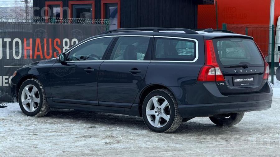 Pelēks Volvo V70 2009 Liepāja, ar dzinēja tilpumu 2.00 L un nobraukumu 314 tūkst. km par 3950 €, foto 7 vietnē AUTOMOTO.COM.LV