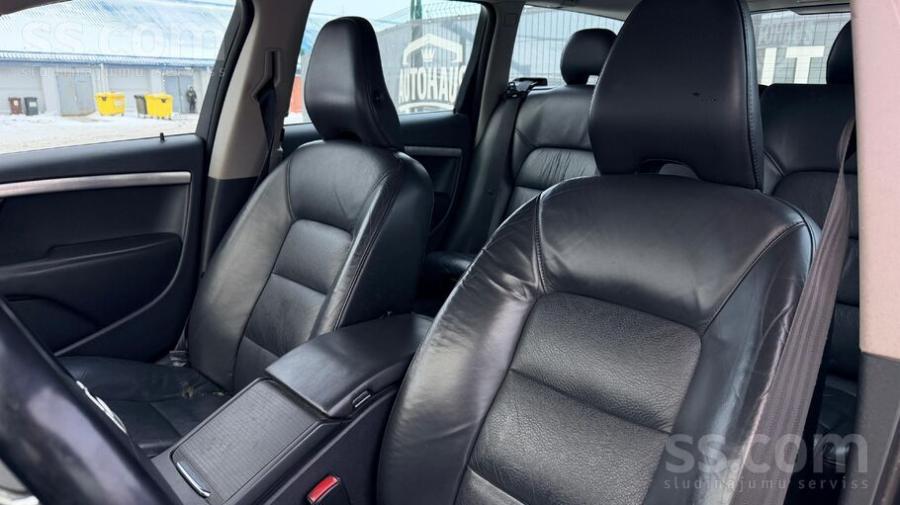 Pelēks Volvo V70 2009 Liepāja, ar dzinēja tilpumu 2.00 L un nobraukumu 314 tūkst. km par 3950 €, foto 11 vietnē AUTOMOTO.COM.LV