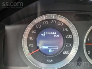 Pelēks Volvo V70 2009 Rēzekne, ar dzinēja tilpumu 2.40 L un nobraukumu 450 tūkst. km par 3500 €, foto 3 vietnē AUTOMOTO.COM.LV