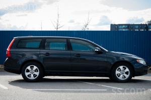 Pelēks Volvo V70 2009 Rīga, ar dzinēja tilpumu 2.40 L un nobraukumu 280 tūkst. km par 3700 €, foto 8 vietnē AUTOMOTO.COM.LV