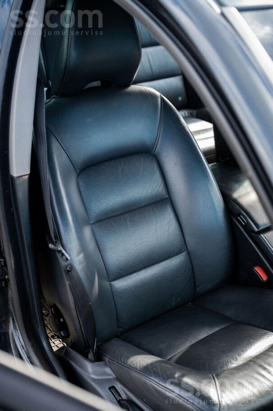 Pelēks Volvo V70 2009 Rīga, ar dzinēja tilpumu 2.40 L un nobraukumu 280 tūkst. km par 3700 €, foto 19 vietnē AUTOMOTO.COM.LV