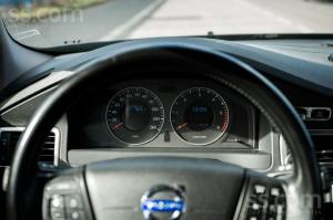 Pelēks Volvo V70 2009 Rīga, ar dzinēja tilpumu 2.40 L un nobraukumu 280 tūkst. km par 3700 €, foto 22 vietnē AUTOMOTO.COM.LV