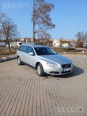 Pelēks Volvo V70 2009 Rēzekne, ar dzinēja tilpumu 2.40 L un nobraukumu 290 tūkst. km par 3850 €, foto 4 vietnē AUTOMOTO.COM.LV