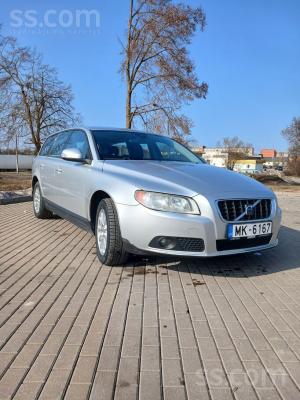 Pelēks Volvo V70 2009 Rēzekne, ar dzinēja tilpumu 2.40 L un nobraukumu 290 tūkst. km par 3850 €, foto 5 vietnē AUTOMOTO.COM.LV