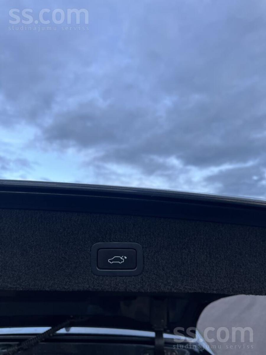 Pelēks Volvo V70 2009 Jelgava, ar dzinēja tilpumu 2.40 L un nobraukumu 320 tūkst. km par 4500 €, foto 8 vietnē AUTOMOTO.COM.LV