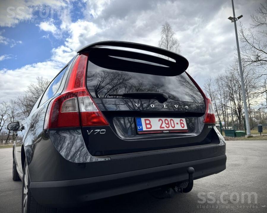 Pelēks Volvo V70 2009 Jūrmala, ar dzinēja tilpumu 2.40 L un nobraukumu 268 tūkst. km par 4200 €, foto 8 vietnē AUTOMOTO.COM.LV