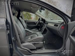 Pelēks Volvo V70 2009 Jūrmala, ar dzinēja tilpumu 2.40 L un nobraukumu 268 tūkst. km par 4200 €, foto 20 vietnē AUTOMOTO.COM.LV