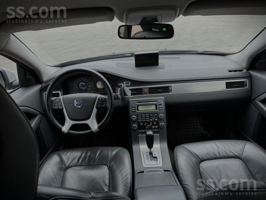 Pelēks Volvo V70 2009 Jūrmala, ar dzinēja tilpumu 2.40 L un nobraukumu 268 tūkst. km par 4200 €, foto 25 vietnē AUTOMOTO.COM.LV