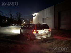 Grey Volvo V70 2009 in Riga, with an engine capacity of 2.40 L and mileage of 440 thousand km for 3500 €, photo  on AUTOMOTO.COM.LV