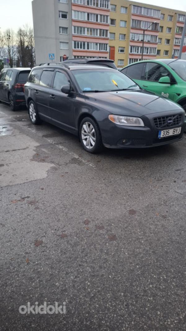 Pelēks Volvo V70 2009 Mardu, ar dzinēja tilpumu 2.40 L un nobraukumu 335 tūkst. km par 3500 €, foto 10 vietnē AUTOMOTO.COM.LV