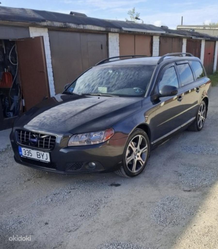 Pelēks Volvo V70 2009 Mardu, ar dzinēja tilpumu 2.40 L un nobraukumu 335 tūkst. km par 3500 €, foto 12 vietnē AUTOMOTO.COM.LV