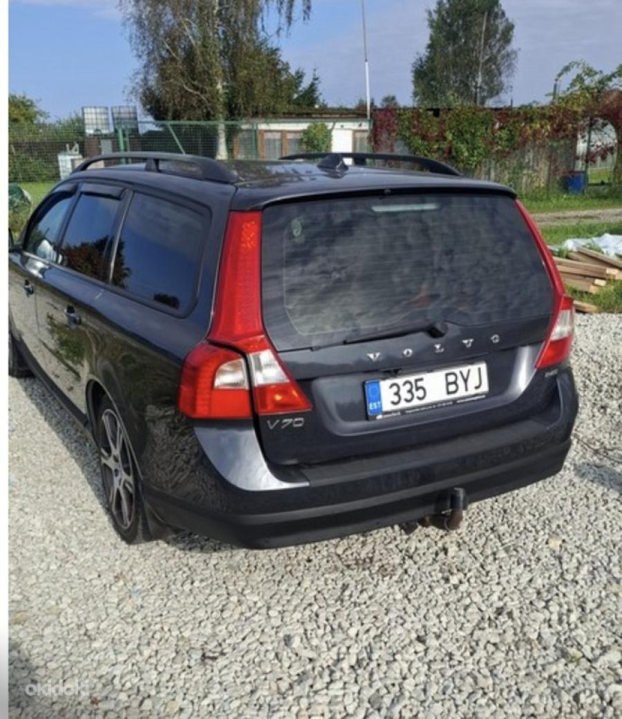 Pelēks Volvo V70 2009 Mardu, ar dzinēja tilpumu 2.40 L un nobraukumu 335 tūkst. km par 3500 €, foto 15 vietnē AUTOMOTO.COM.LV