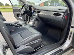 Grey Volvo V70 2009 in Jekabpils, with an engine capacity of 2.40 L and mileage of 303 thousand km for 5900 €, photo 15 on AUTOMOTO.COM.LV