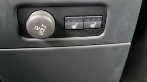 Pelēks Volvo V70 2009 Rīga, ar dzinēja tilpumu 2.40 L un nobraukumu 343 tūkst. km par 3550 €, foto 7 vietnē AUTOMOTO.COM.LV