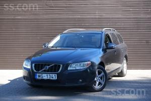 Grey Volvo V70 2009 in Riga, with an engine capacity of 2.40 L and mileage of 315 thousand km for 4890 €, photo  on AUTOMOTO.COM.LV