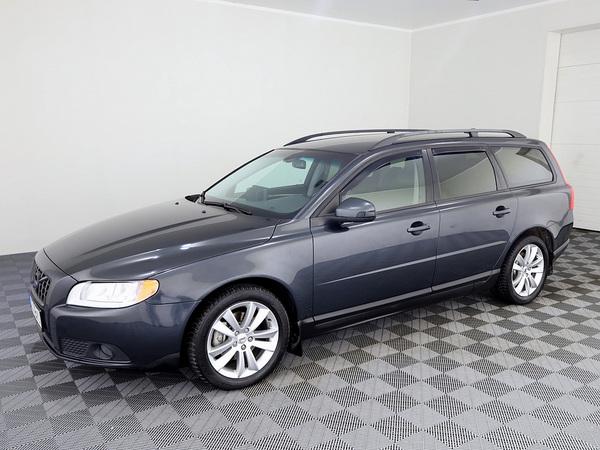 Pelēks Volvo V70 2009 Tallina, ar dzinēja tilpumu 2.40 L un nobraukumu 344 tūkst. km par 3499 €, foto 2 vietnē AUTOMOTO.COM.LV