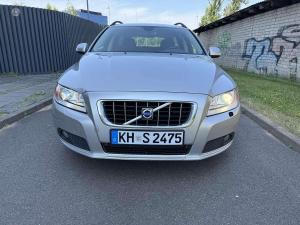 Pelēks Volvo V70 2009 Viļņa, ar dzinēja tilpumu 2.40 L un nobraukumu 287 tūkst. km par 2950 €, foto 9 vietnē AUTOMOTO.COM.LV