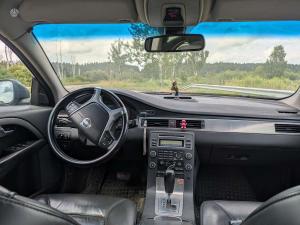 Grey Volvo V70 2009 in Vilnius, with an engine capacity of 2.40 L and mileage of 507 thousand km for 1500 €, photo 11 on AUTOMOTO.COM.LV
