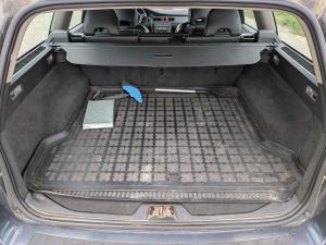 Grey Volvo V70 2009 in Vilnius, with an engine capacity of 2.40 L and mileage of 507 thousand km for 1500 €, photo 15 on AUTOMOTO.COM.LV