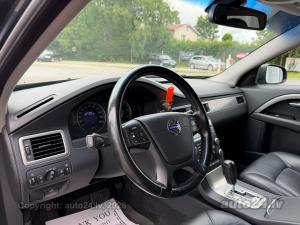 Pelēks Volvo V70 2009 Paide, ar dzinēja tilpumu 2.40 L un nobraukumu 292 tūkst. km par 6390 €, foto 15 vietnē AUTOMOTO.COM.LV
