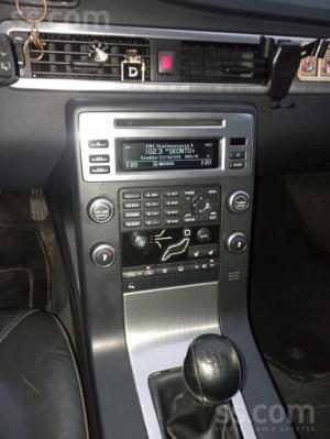 Pelēks Volvo V70 2009 Rīga, ar dzinēja tilpumu 2.40 L un nobraukumu 544 tūkst. km par 2700 €, foto 5 vietnē AUTOMOTO.COM.LV