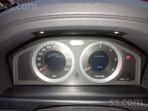 Pelēks Volvo V70 2009 Rīga, ar dzinēja tilpumu 2.40 L un nobraukumu 544 tūkst. km par 2700 €, foto 6 vietnē AUTOMOTO.COM.LV